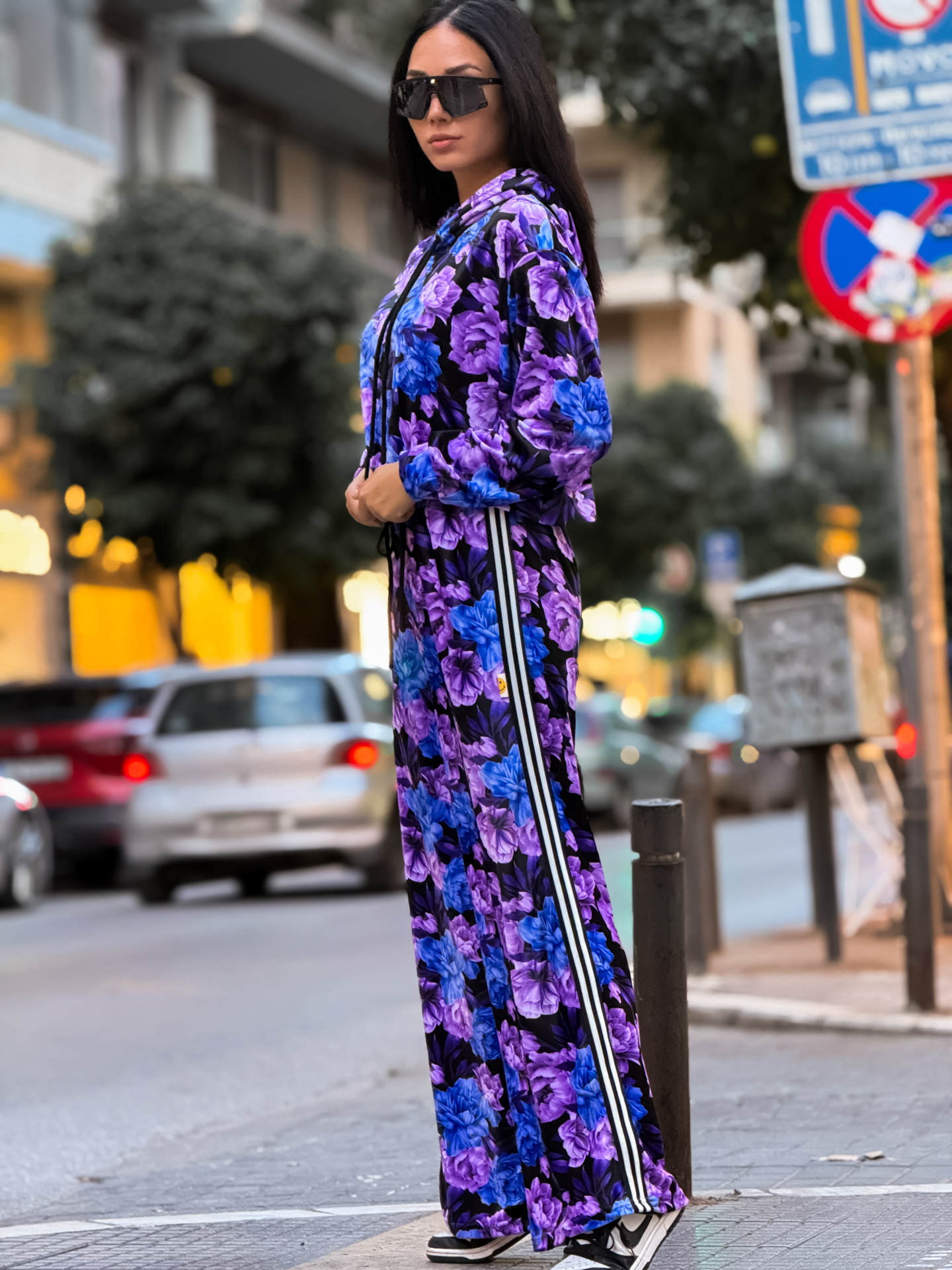 Fashion Limousine | Blue Lilac Floral Print Velvet Set Angie – Ritc ...